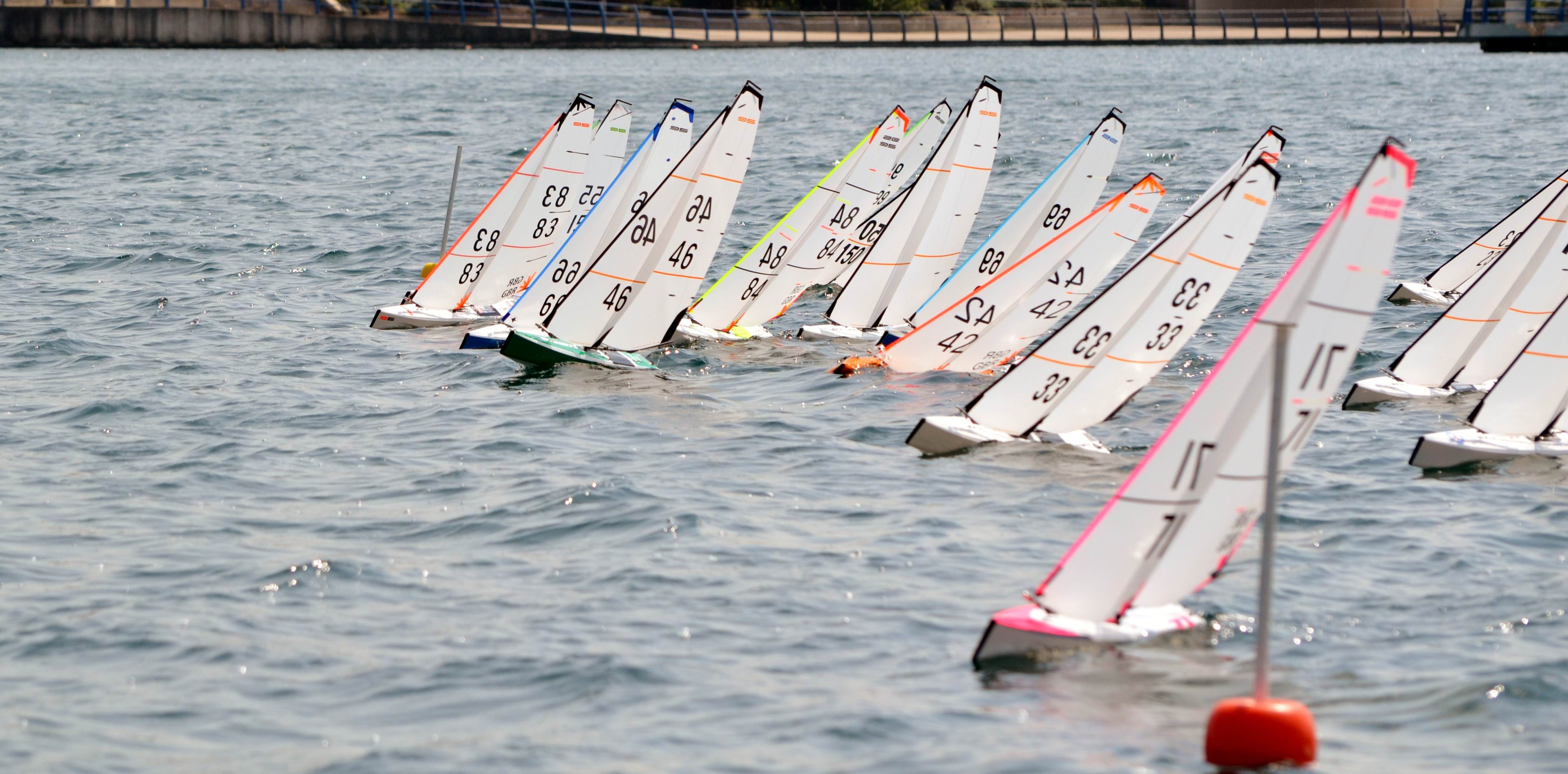 DF 65 + DF 95 INFORMATION PAGES « Lincoln Radio Sailing Club